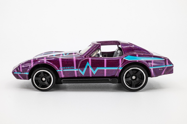 2025 Matchbox "MBX Retro" 1976 Chevrolet® Corvette® T-Roof PURPLE | MI ...