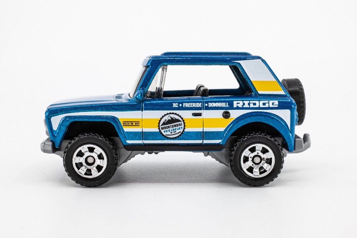 2022 Matchbox #15 MBX Field Car BLUE METALLIC | MOUNTAINBIKE RIDGE | M ...