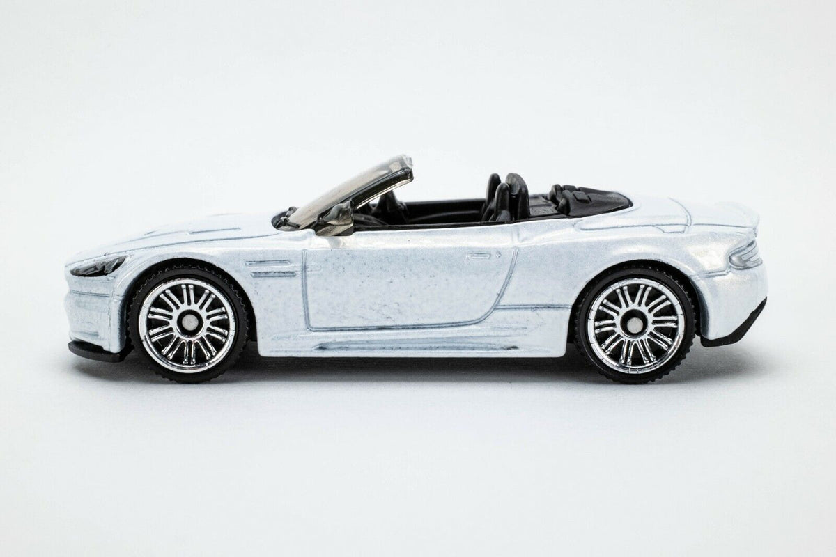 2021 Matchbox "Autobahn Express" Aston Martin DBR Volante FROST WHITE ...